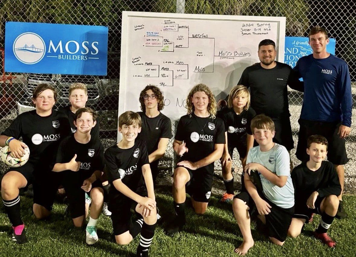 Moss Builders wins mid-season tourney - AMI Sun